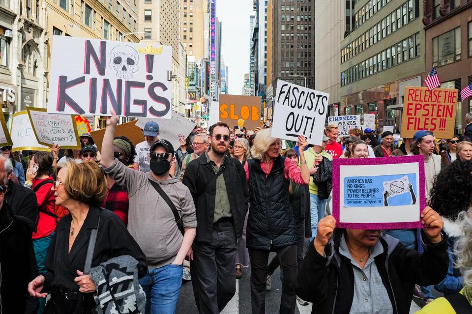 Fox Teases Trump’s “King” Response After Record-Breaking No Kings ...