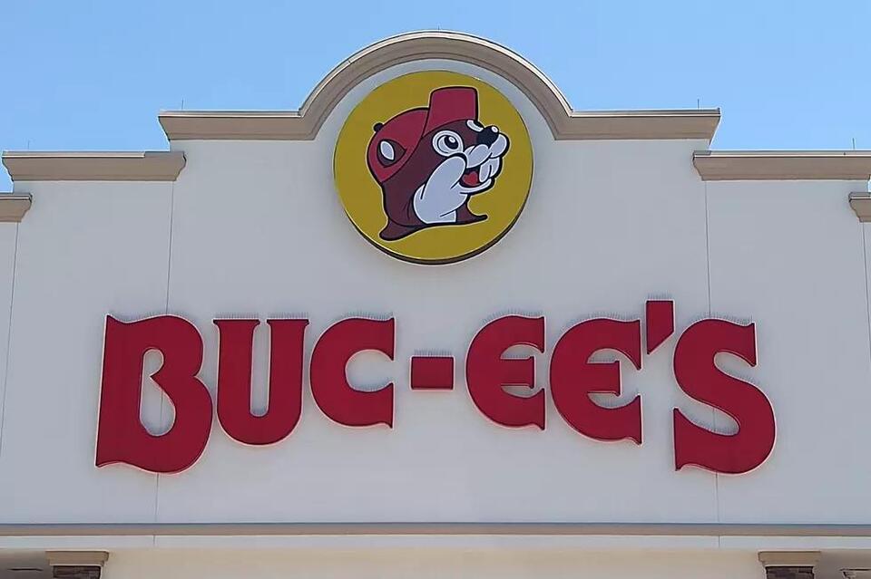 Buc-ee’s Logo Lawsuit Forces Closure of Missouri Small Business - NewsBreak