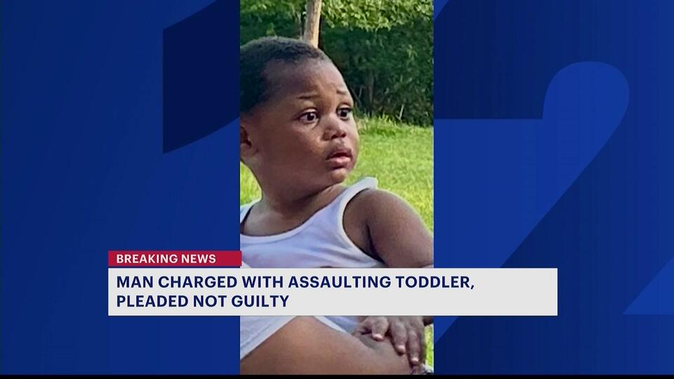 Man accused of beating 3-year-old Kyng Davis pleads not guilty to ...