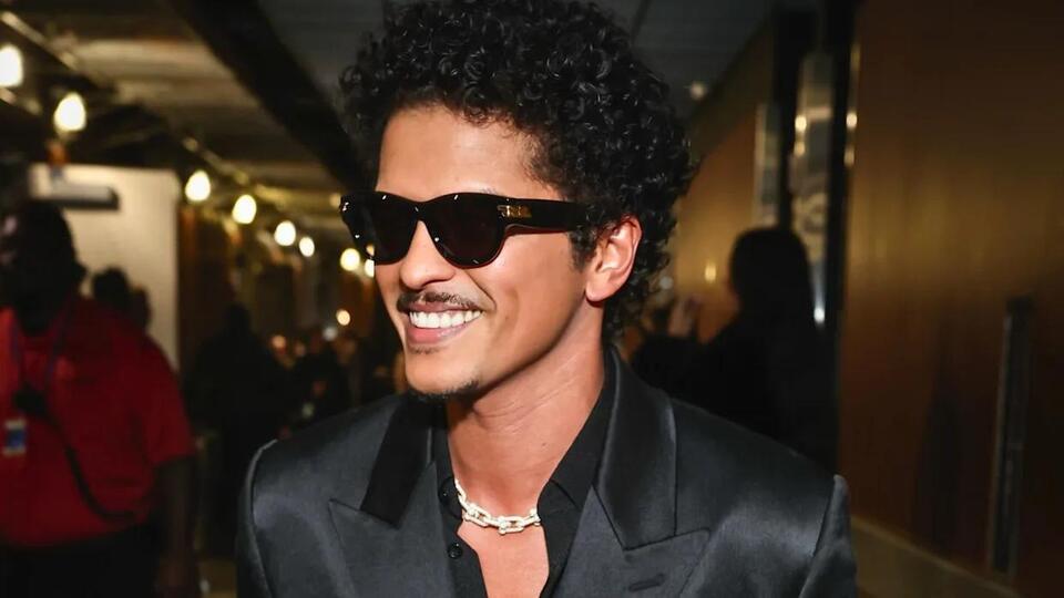 Bruno Mars Breaks His Silence After Nearly a Decade — and Fans Finally ...
