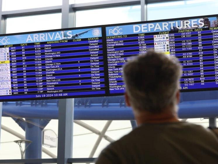 Worldwide internet outage affecting some local systems