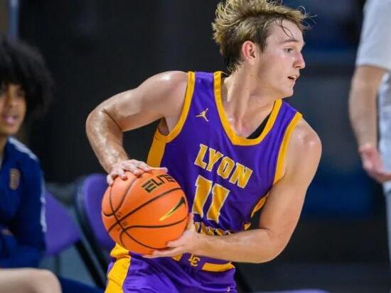 High school basketball: Kentucky's all-time leading scorer Travis Perry ...