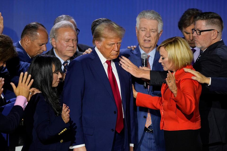Trump’s spiritual advisor sparks backlash for comparing president’s ...