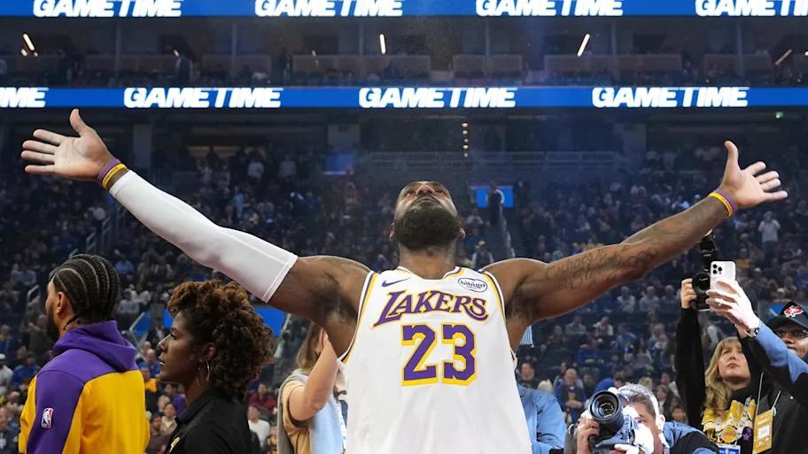 High school goes viral after debuting LeBron James prom theme - NewsBreak