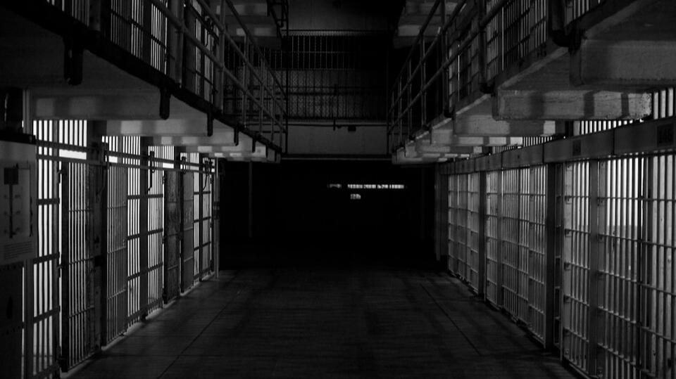 Jail Cell Turns Deadly as Inmate Found Unconscious at Southern ...