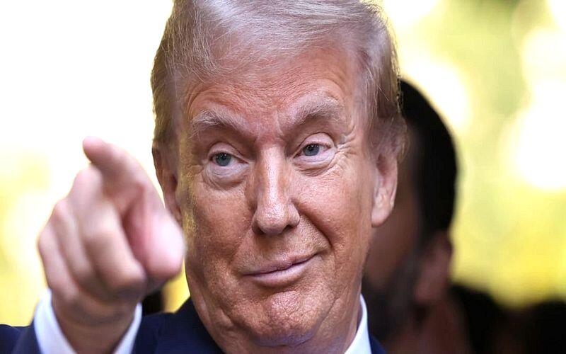 “I Love the Smell of Deportations” Trump Mocks With Meme as Chicago ...