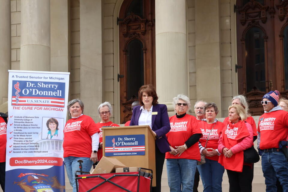 Republican Sherry O’Donnell files signatures in U.S. Senate bid - NewsBreak