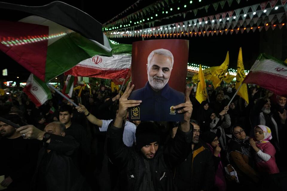 Tehran vows response after strike blamed on Israel destroyed Iran's ...