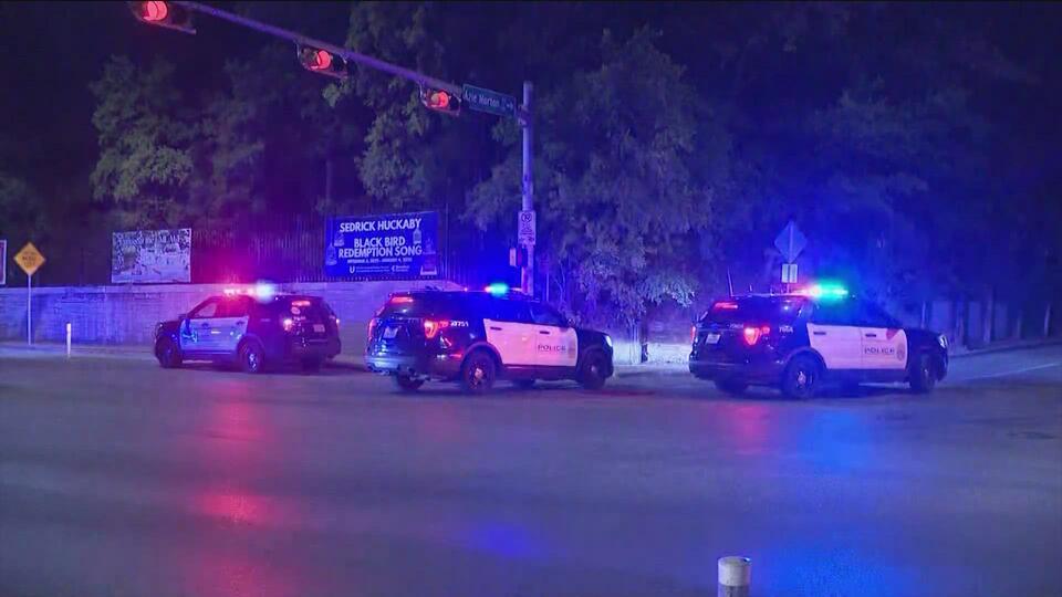 Austin police identify suspect accused of shooting officer near Zilker ...