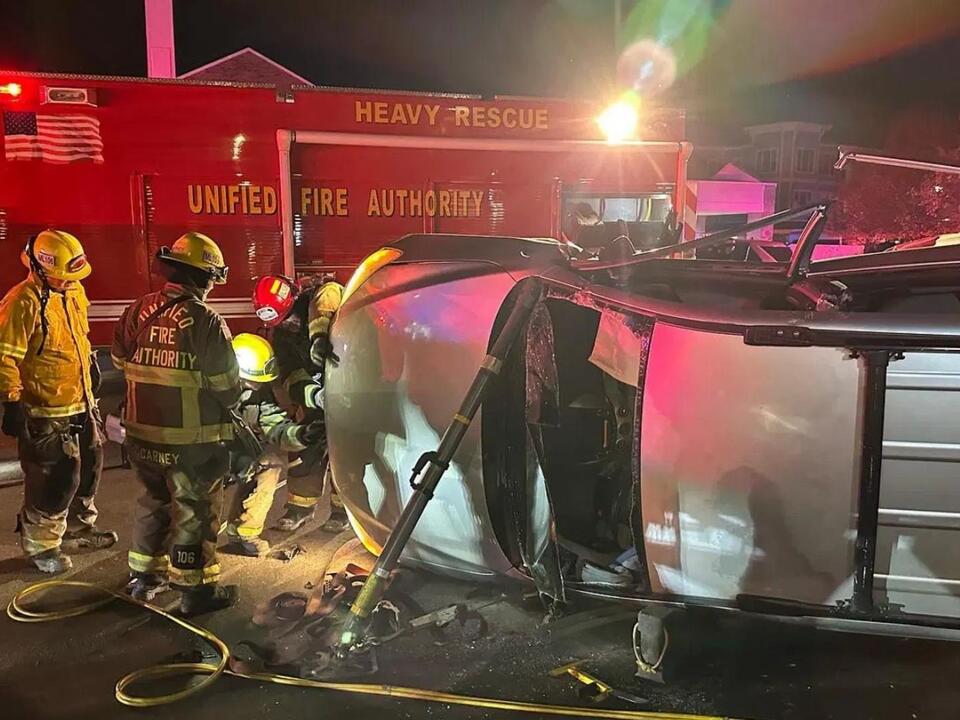 Crews extricate occupant from vehicle following Holladay crash Crews extricate occupant from vehicle following Holladay crash
