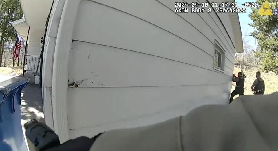 Body camera footage of fatal Minnetonka standoff released - NewsBreak