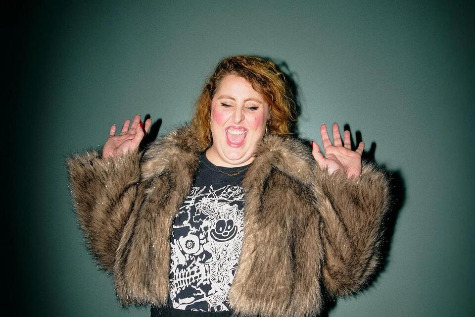 Maggie Winters’ Comedy Special To Debut On St. Patrick’s Day, Which Is ...