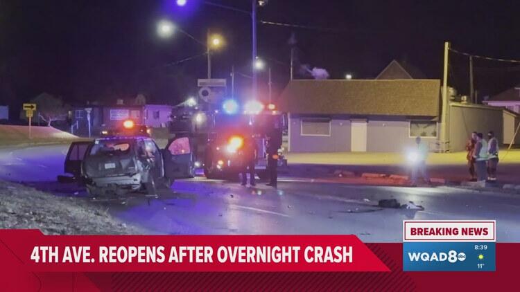 Moline police: Teen ejected in rollover crash, two others flee on foot ...