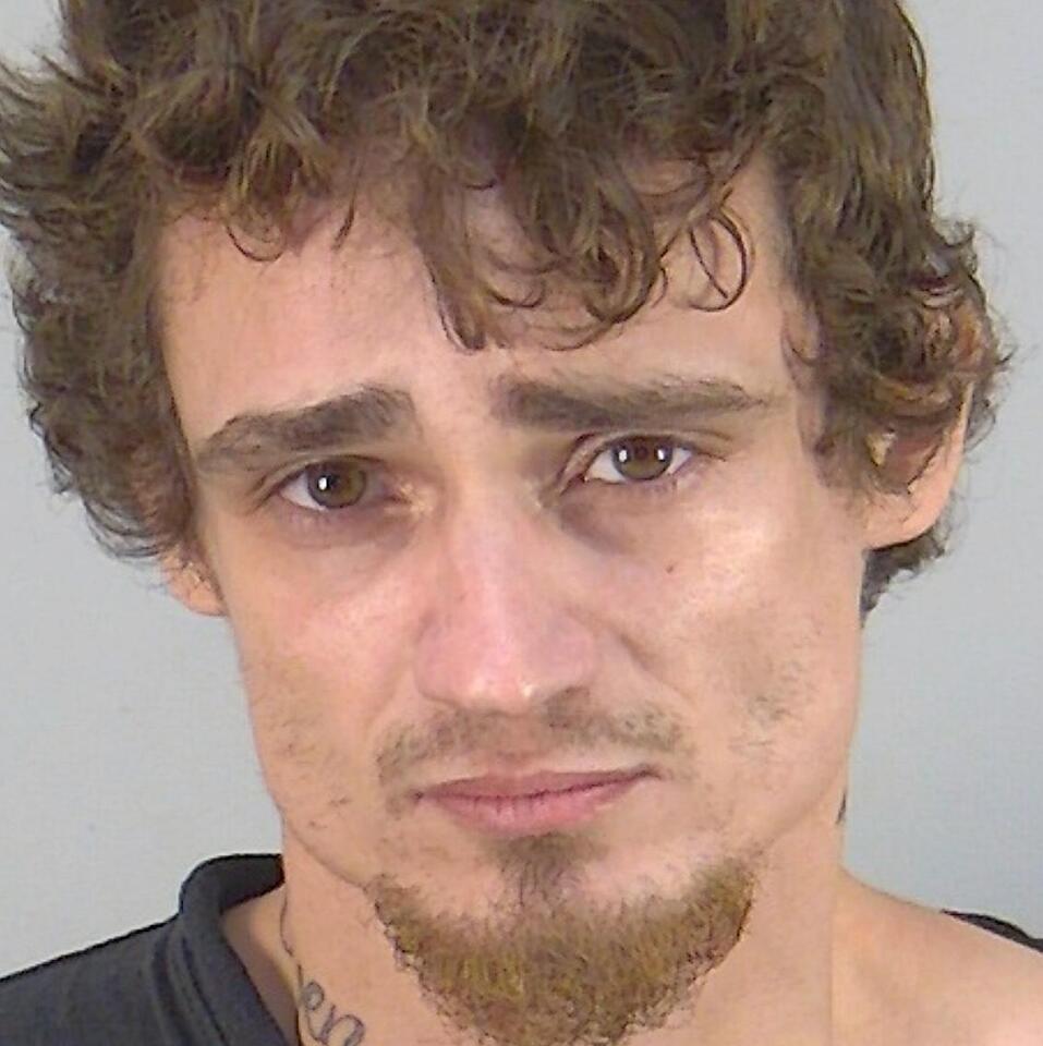 Suspicious couple arrested after crashing into wire fence on Lake Ella ...