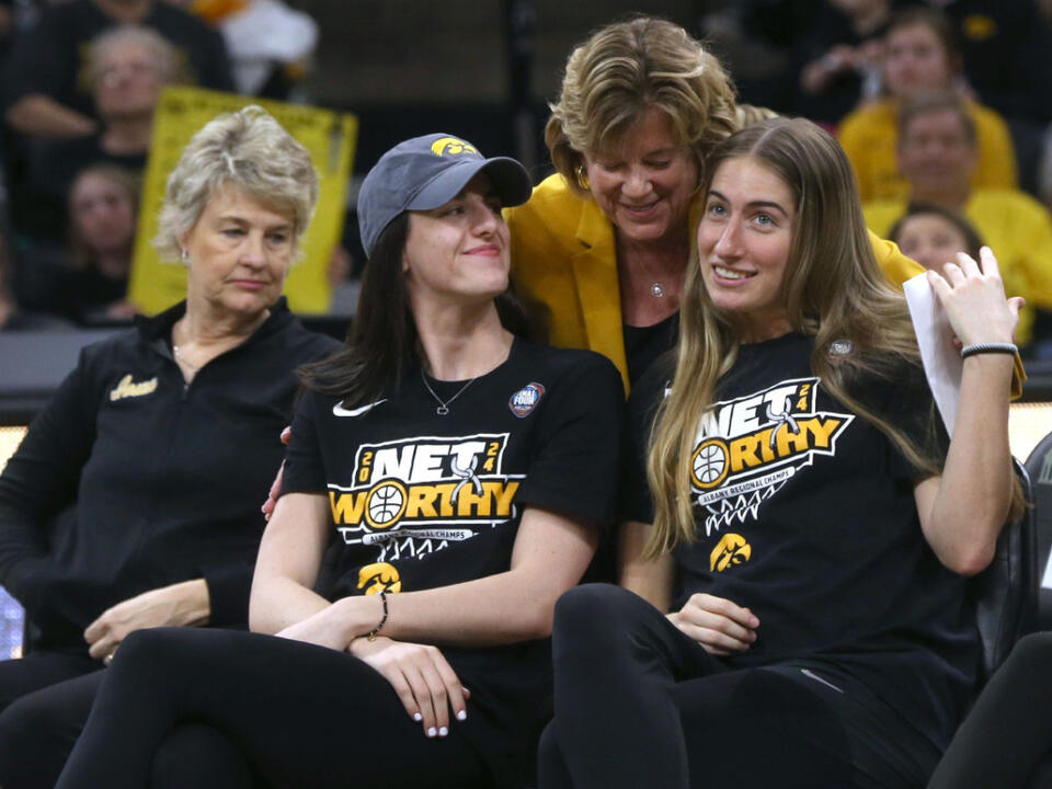 Kate Martin, Caitlin Clark’s Iowa Teammate, Goes Viral in WNBA Debut