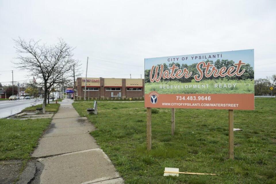 Ypsilanti funds hotels, more for homeless people pushed off toxic land ...