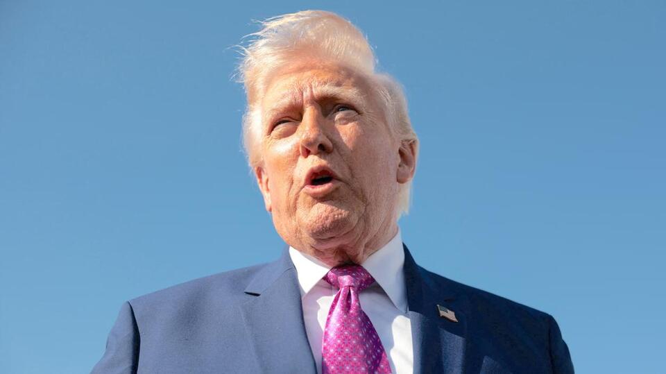 Fragile Trump, 79, Insists No One’s Laughing at Him in All-Caps Rant ...