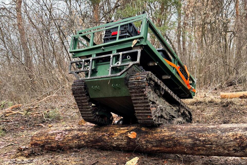 Ukraine Approves ‘Donkey’ UGV for Military Use - NewsBreak