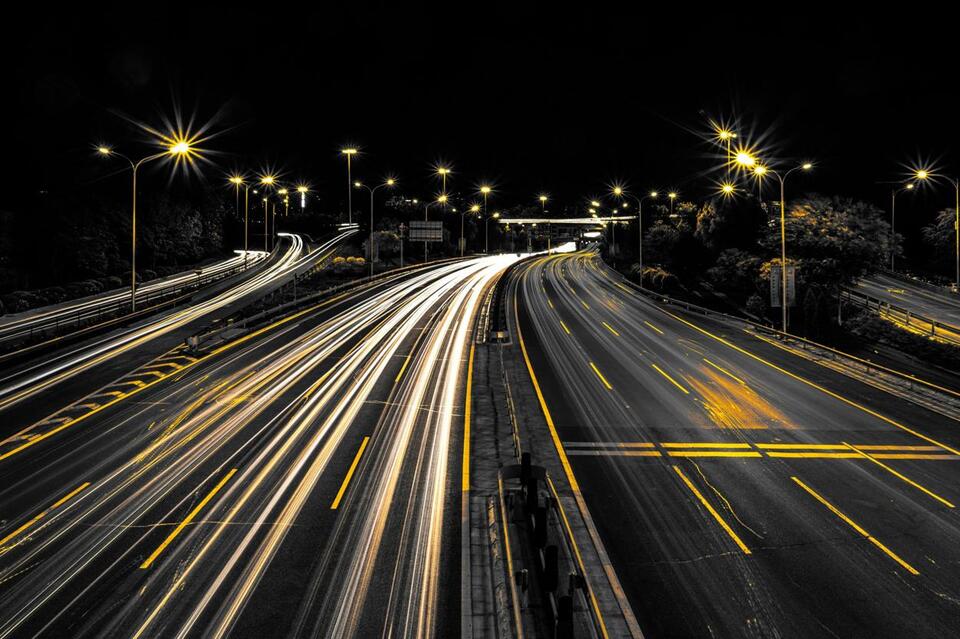 Here Are the HOV Lane Rules for All Texas Drivers - NewsBreak