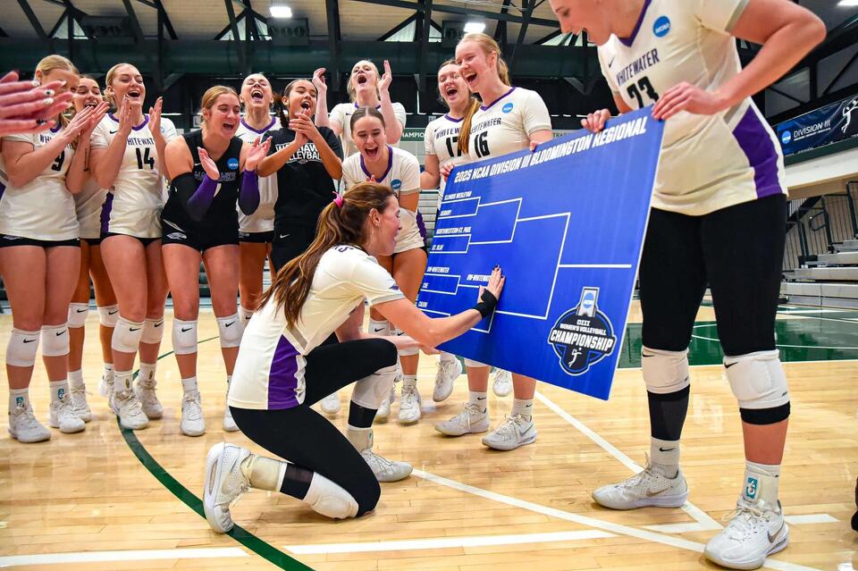 NCAA Volleyball: UW-Whitewater sweeps Coe to advance to Regional ...