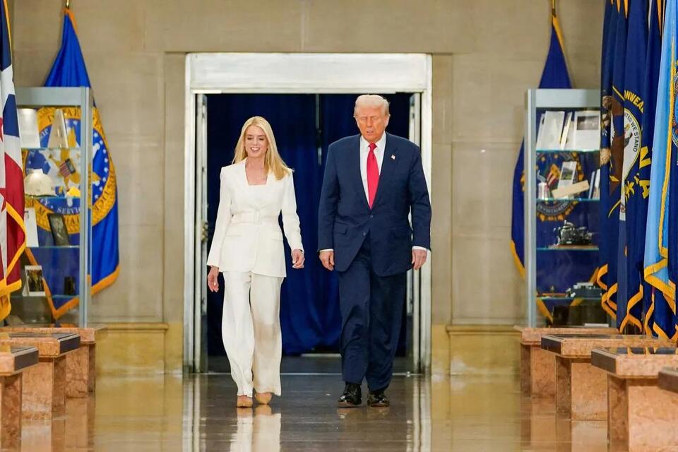 Trump DOJ's latest move hammered as blatant 'authoritarian tactic ...