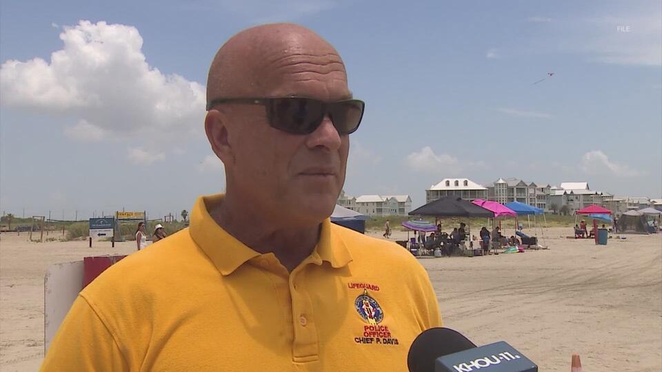 Galveston Beach Patrol Chief Peter Davis suspended amid investigation ...