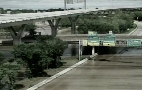 TxDOT building I-10 over notoriously low Houston bridge - NewsBreak