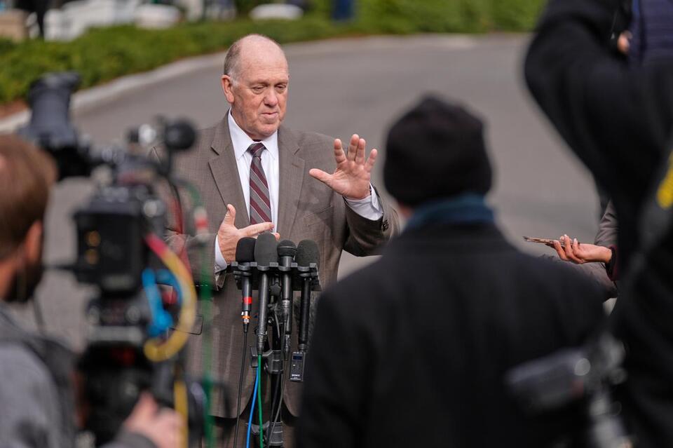 Trump sends border czar Homan to Minneapolis amid shooting scrutiny ...