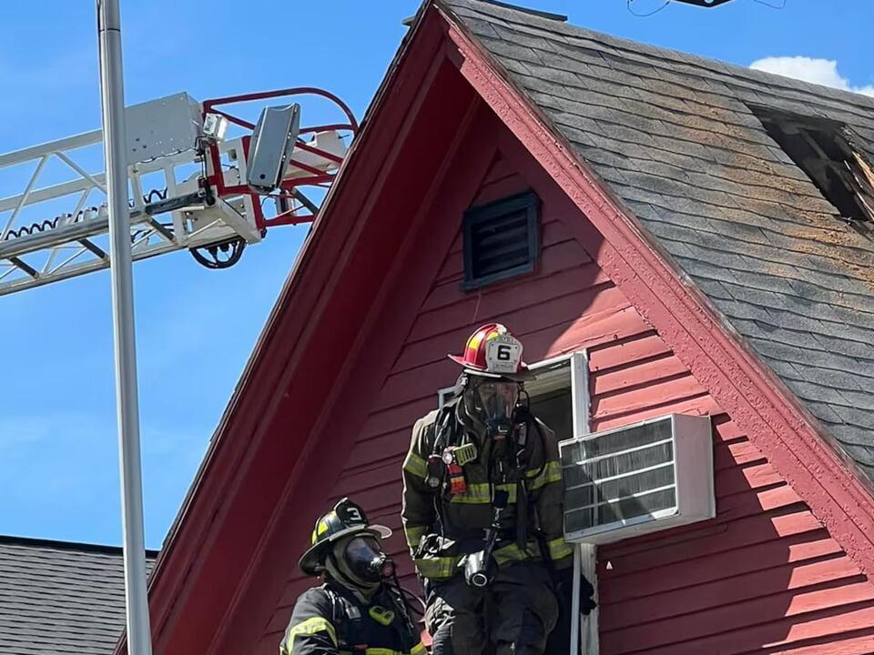 Springfield crews respond to working fire on Hampshire Street