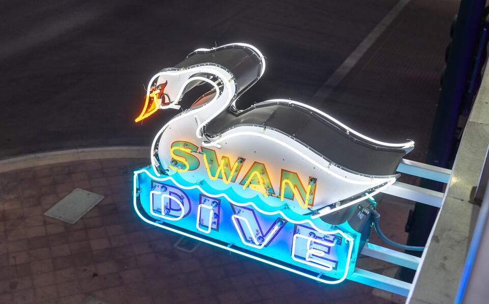 Swan Dive makes relocation plans and more Las Vegas music notes - NewsBreak
