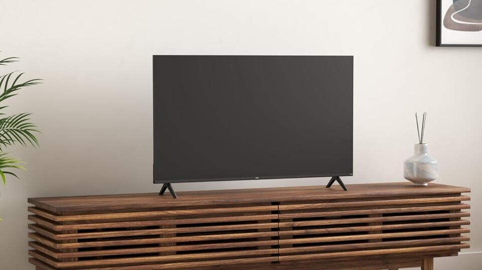 13 Of The Cheapest TVs Worth Buying In 2025, According To Users - NewsBreak