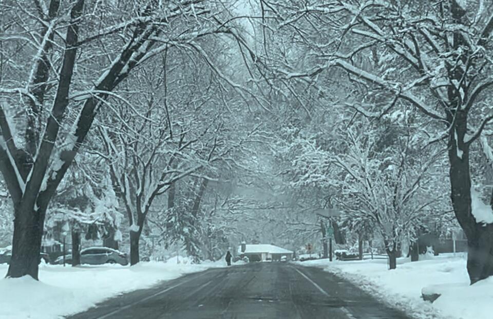 Illinois Emergency Crews Prep for Snow, Ice, Cold, This Week - NewsBreak