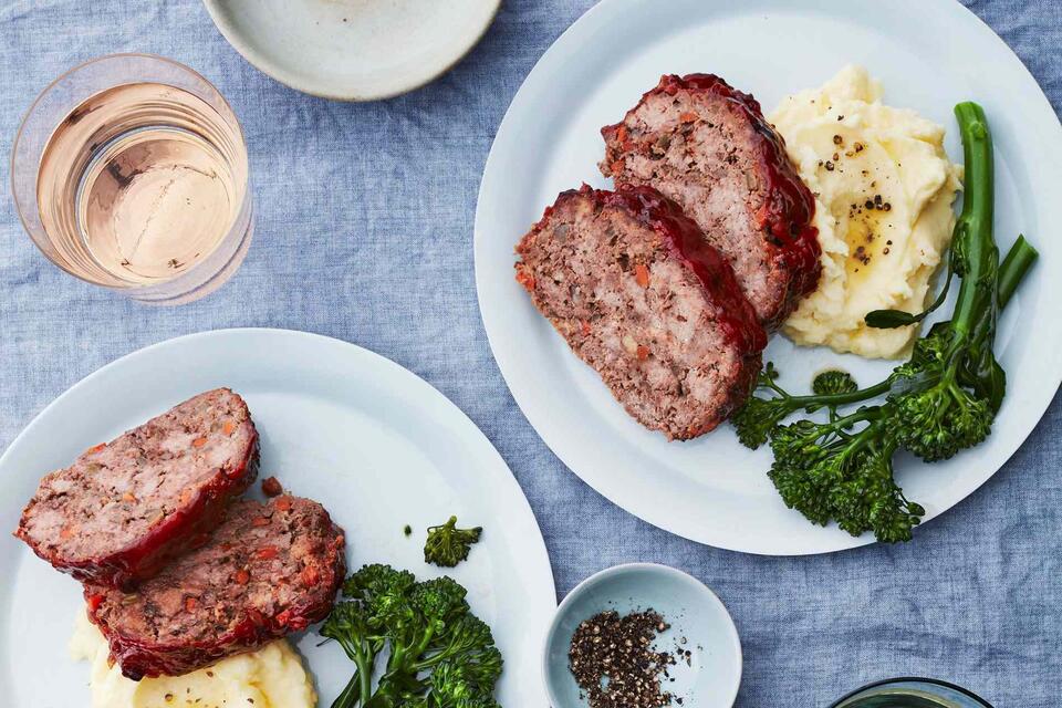 13 Meatloaf Recipes That Prove This Comfort Food Never Goes Out of ...