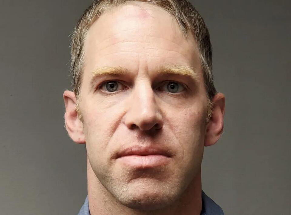 Investigations clear cop who shot at man in Morristown - NewsBreak