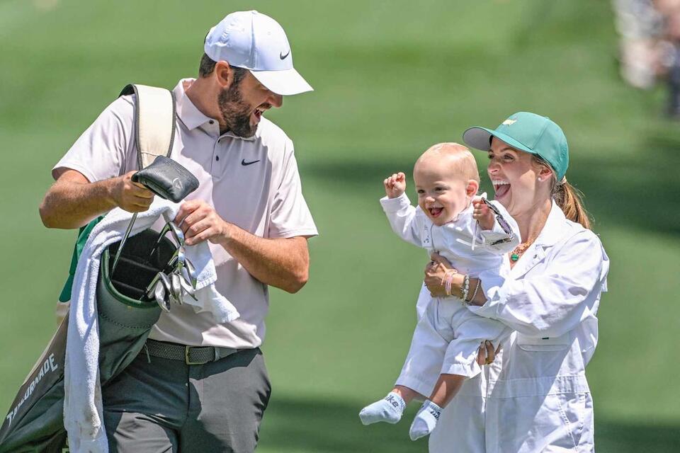 16 Adorable Photos of Golfers' Kids in Caddie Suits at the 2025 Masters ...