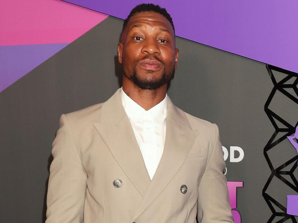 Jonathan Majors addresses conviction in award acceptance speech: 'I ...