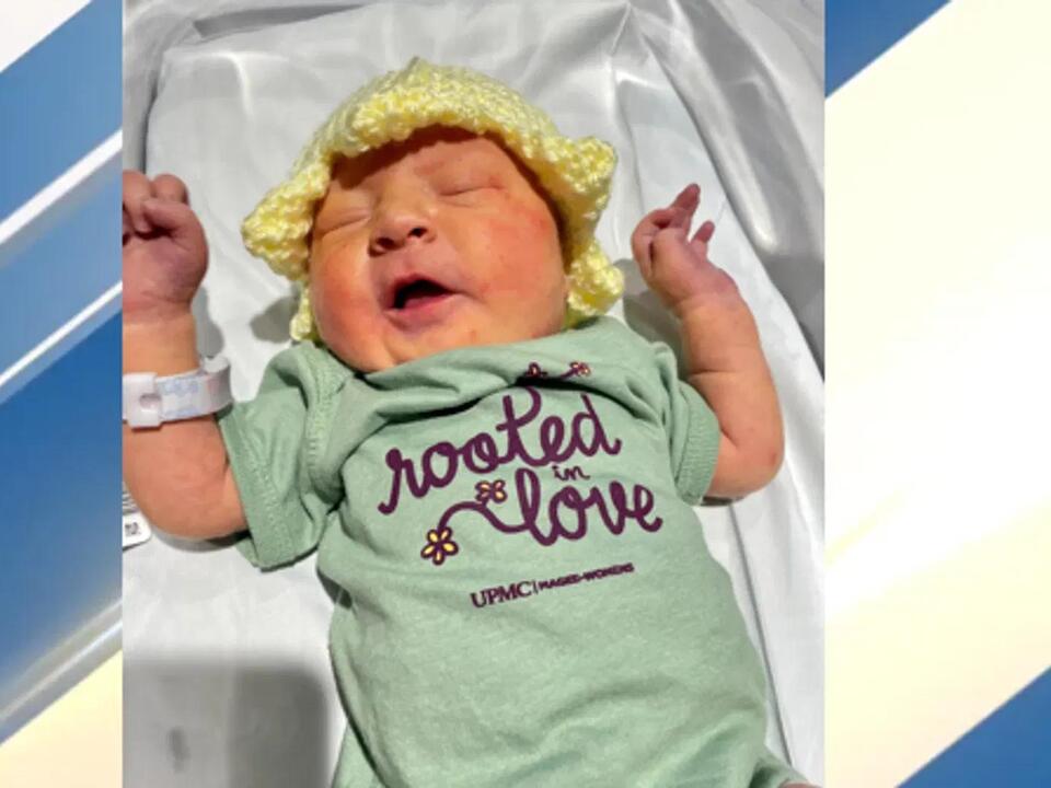 'Babies in Bloom:' UPMC Altoona celebrates springtime newborns, Mother ...