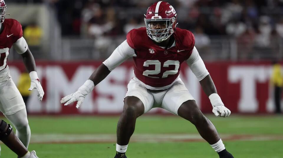 Alabama Starting DL LT Overton Set to Return vs. Indiana - NewsBreak