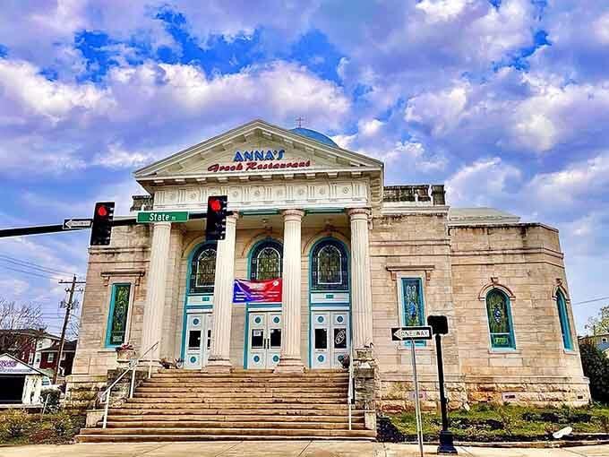 Kentucky’s Most Legendary Greek Restaurant Is Worth The Drive - NewsBreak