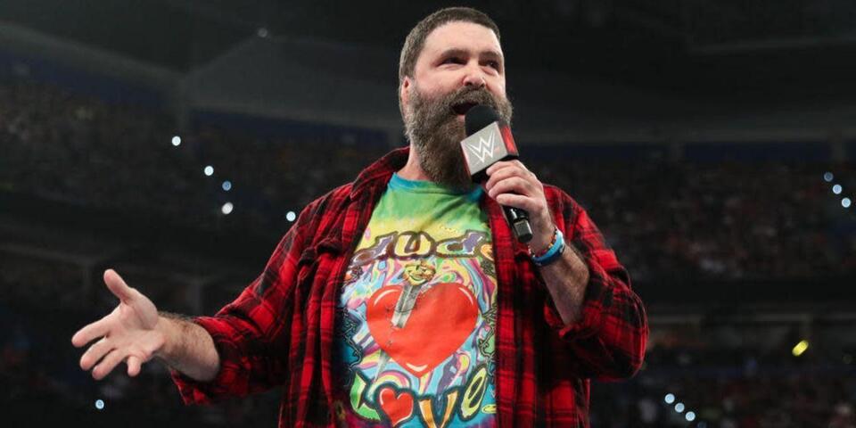 Mick Foley Explains Why He Never Replaced His Teeth After Hell In A ...