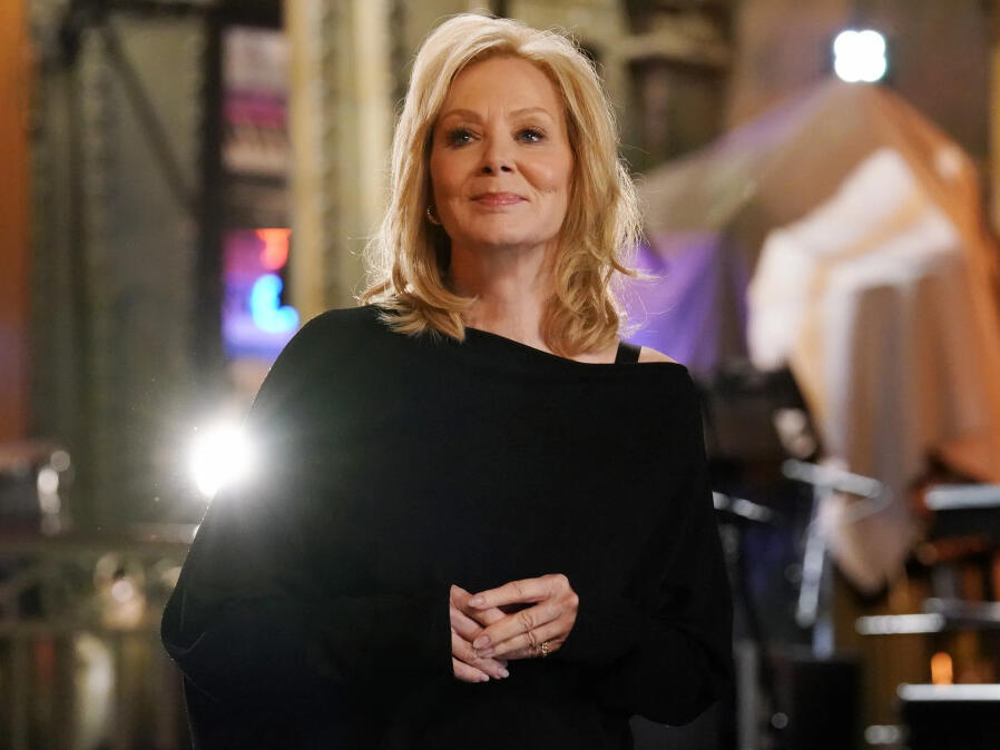 'Hacks' Co-Star Surprises Jean Smart for Sweet Reunion on 'SNL' 50 Premiere