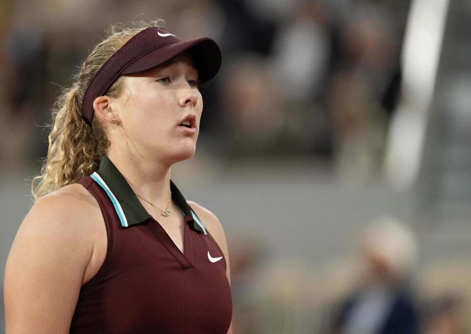 WATCH: Mirra Andreeva Angrily Hits the Ball Into Crowd After ...