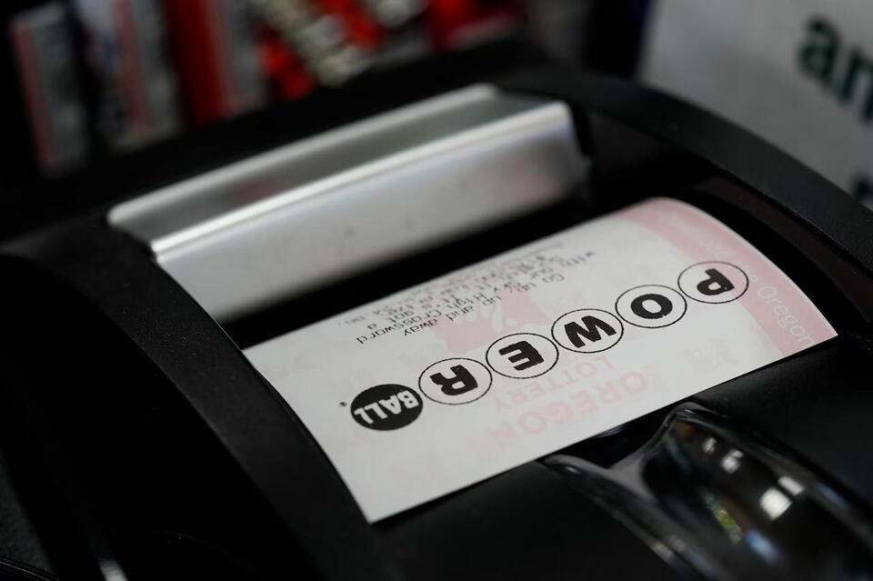 Mass. Powerball winners: tickets worth $50,000 sold at two stores ...