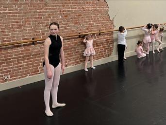 Bartlesville Civic Ballet center offering free classes for boys
