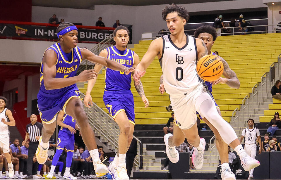 Men’s Basketball: Long Beach State Holds Off Bakersfield In Win, Rob ...