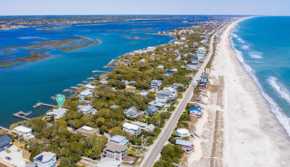 A Topsail Island Estate Fetches Record-setting $4.5M - NewsBreak
