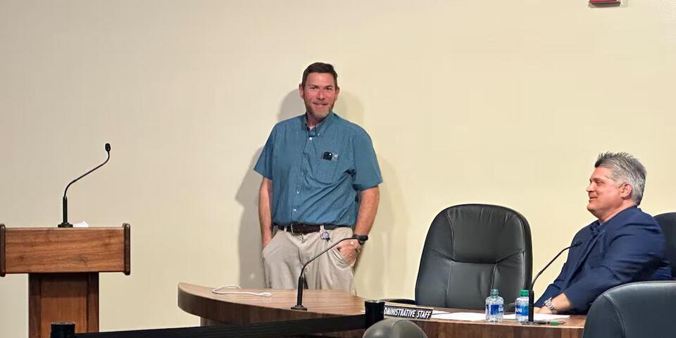 WATCH: Mayor Roy appoints new Alexandria utilities director - NewsBreak