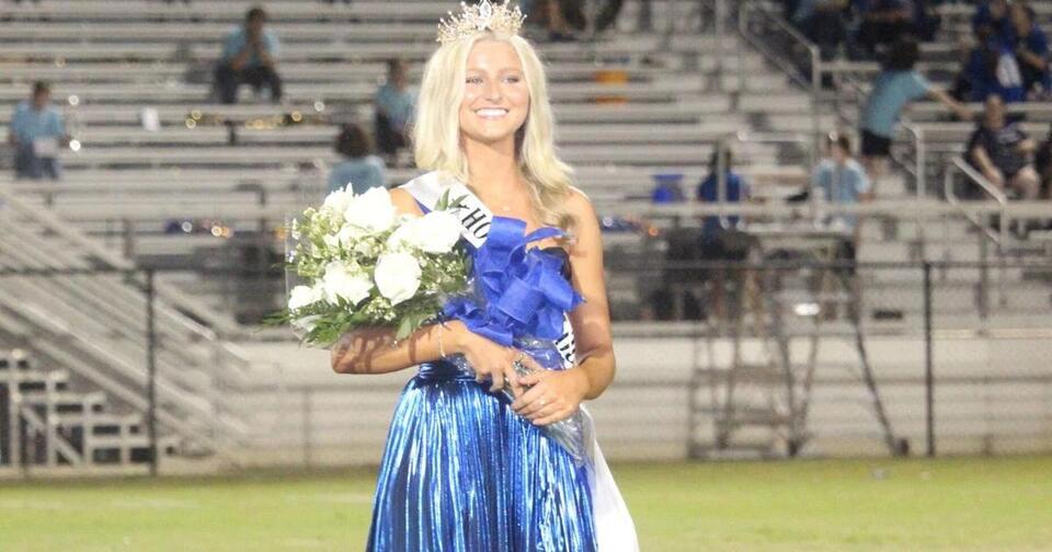 Demopolis Tigers hold Homecoming ceremony, crown King and Queen, photo ...