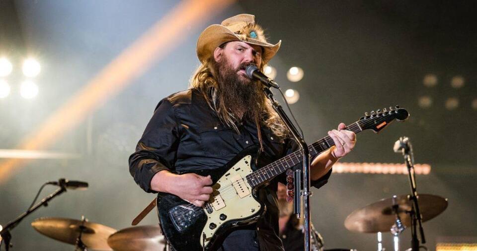 Chris Stapleton Stars In Traveller Whiskey Super Bowl LX Commercial ...