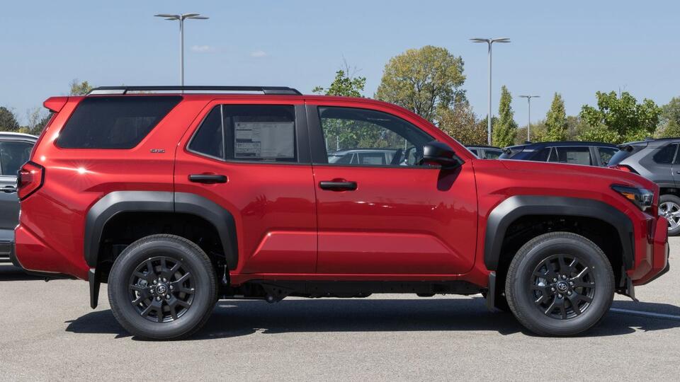 10 classic SUVs that are still affordable and built like tanks - NewsBreak